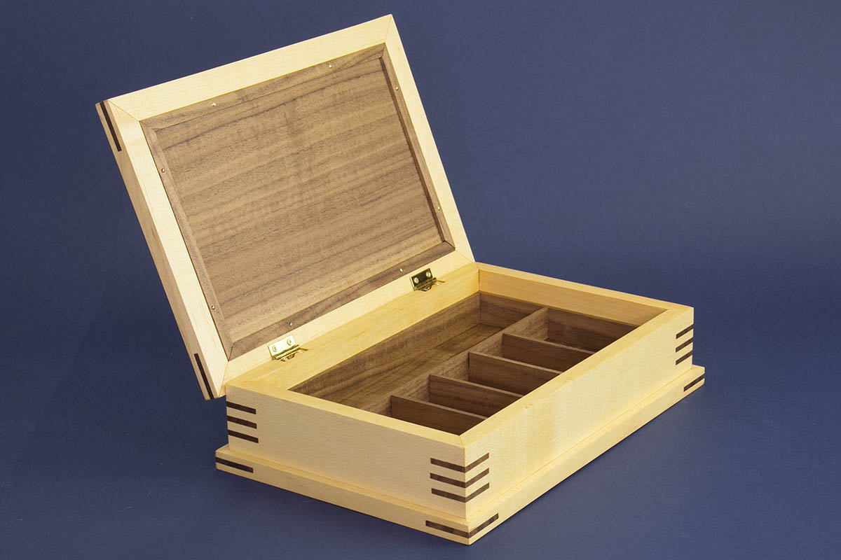 Coffret à bijoux avec compartiments pratiques - Bois passions et cie